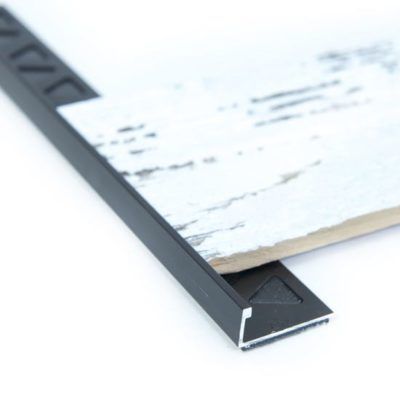 PANELING EDGE TRIM – BLACK SAMPLE – Signature Woods